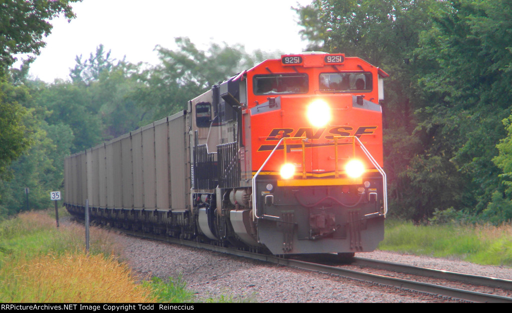 BNSF 9251